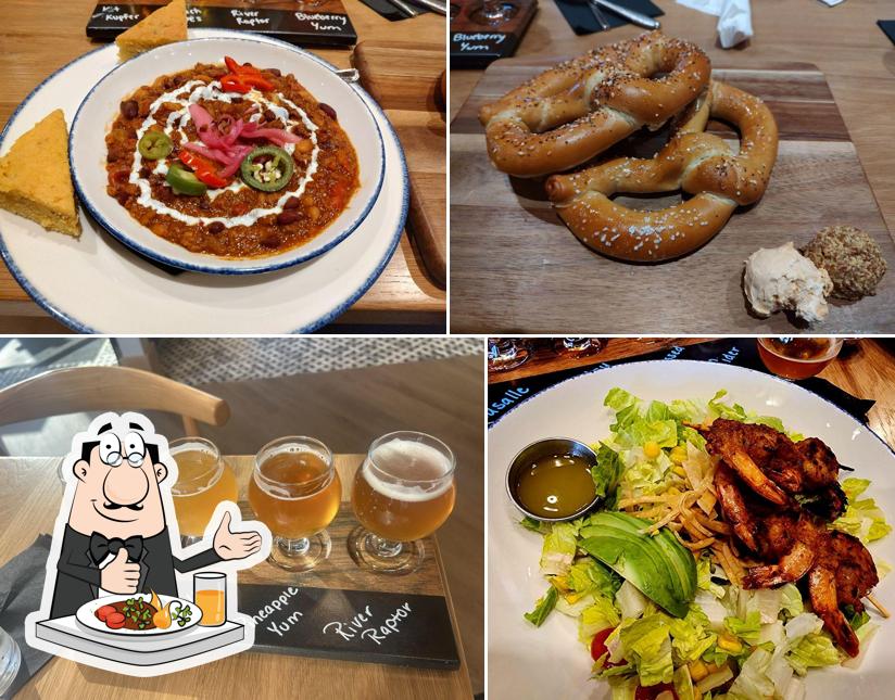 Tangled Roots Craft Beer & Kitchen - South Barrington, South Barrington ...