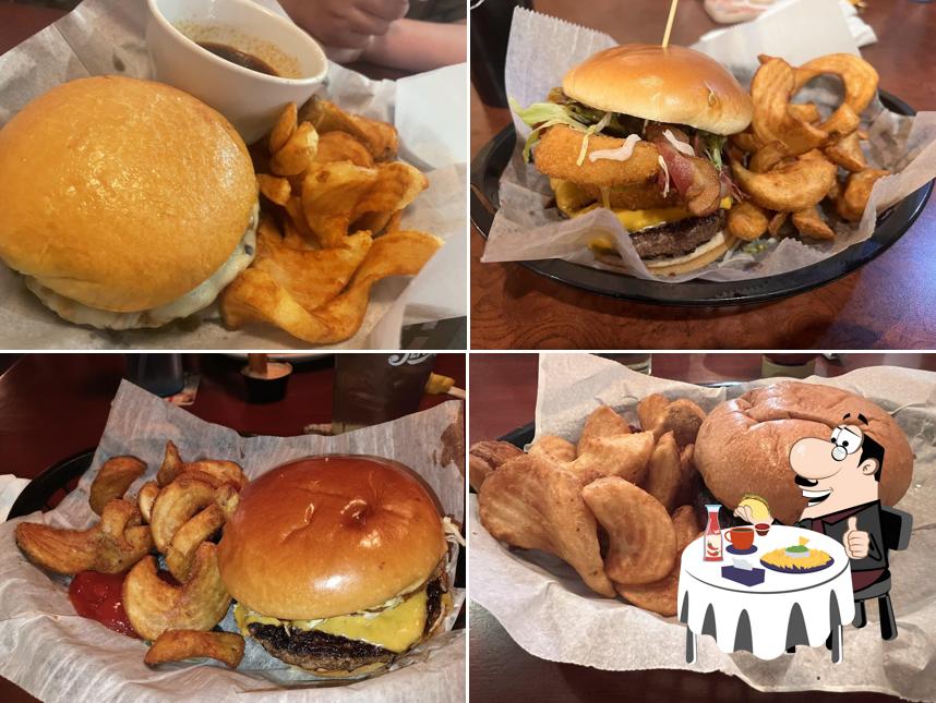 The Side Rail, Wapakoneta - Restaurant menu, prices and reviews