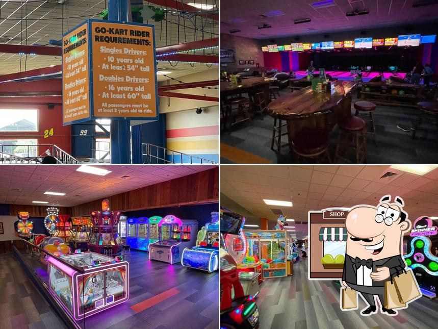Knuckleheads Trampoline Park Rides Bowling, Wisconsin Dells ...