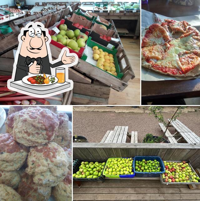 Mart Farm Shop & Cafe (aka Knowes Farm Shop), Wschodni Linton - Menu ...