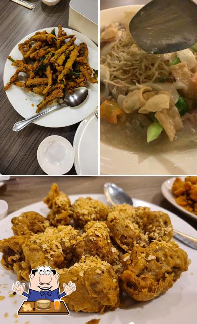 Wong's Kitchen, Makassar - Restaurant menu, prices and reviews