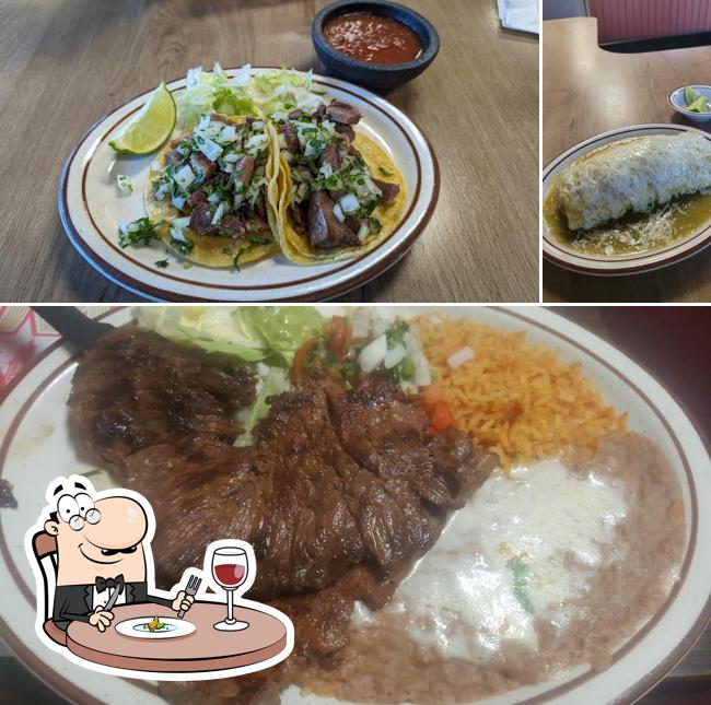 Los Chiles Mexican Restaurant, Palmdale - Restaurant menu, prices and ...