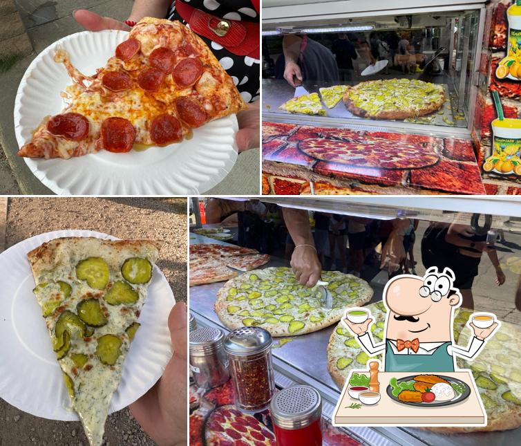 Rick's Pizza, Falcon Heights - Restaurant menu, prices and reviews