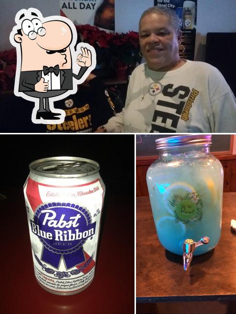 Redstone Tavern, Crafton - Restaurant menu, prices and reviews
