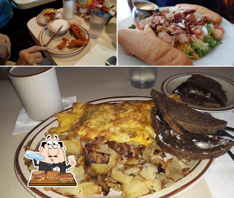 Hall's State Street, Fort Wayne - Restaurant menu, prices and reviews