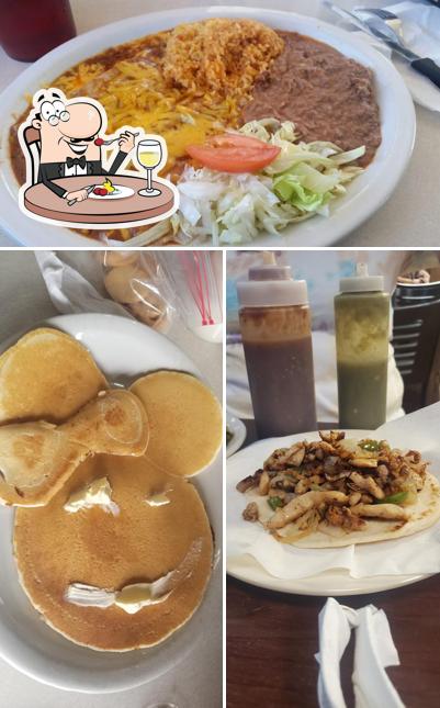 Taqueria Los Dos Laredos, San Antonio - Restaurant menu, prices and reviews