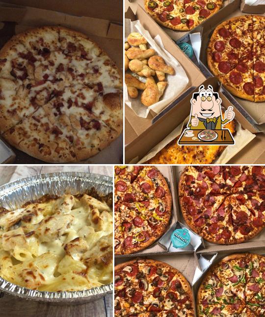 Top 4 restaurants with tater tots in Aurora, Missouri, november 2025 ...