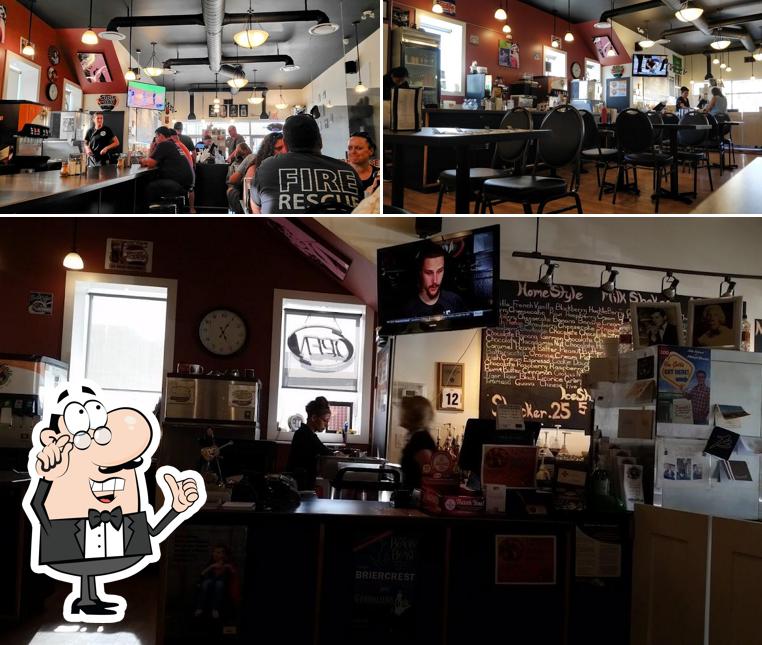 Deja Vu Cafe, Moose Jaw - Restaurant menu, prices and reviews