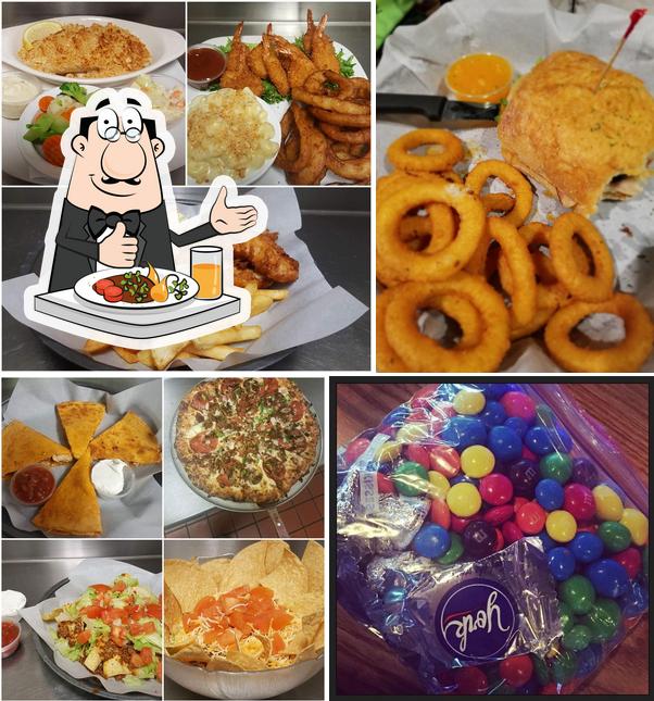 Sneaky's Sports Bar & Grill, Woodhaven - Restaurant menu, prices and ...