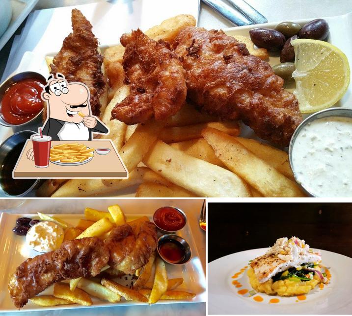 Lucca Bar & Grill, Benicia - Restaurant menu, prices and reviews
