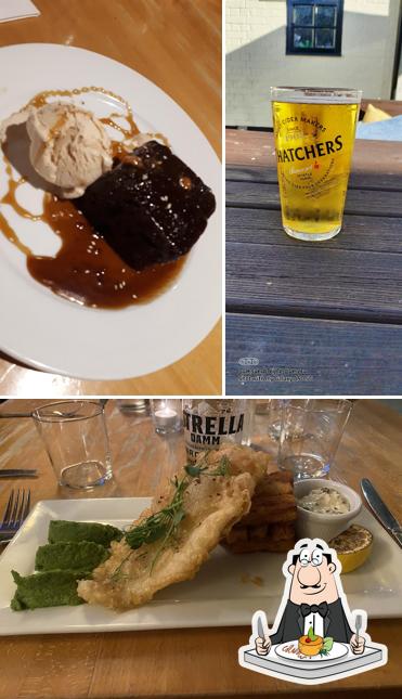 The Grey Hound Broughton, Broughton - Restaurant menu, prices and reviews
