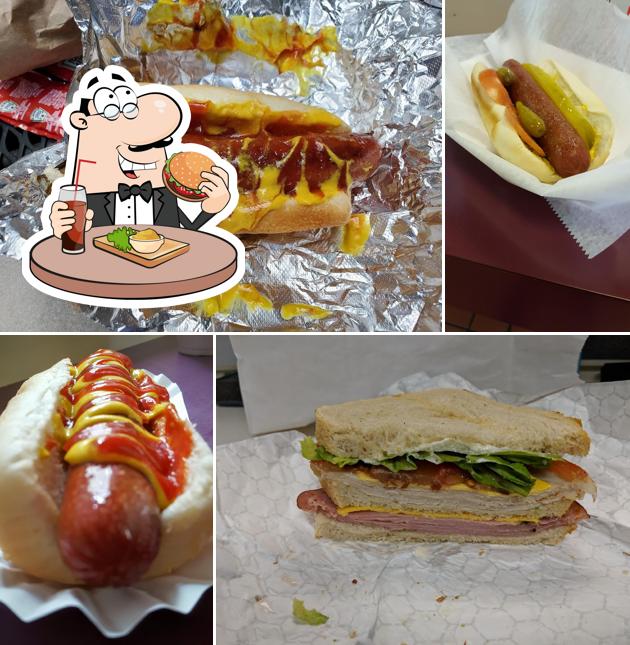 Wiener World Pittsburgh, Pittsburgh - Restaurant menu, prices and reviews