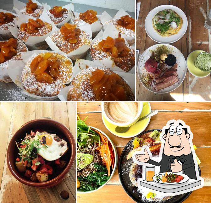 The Collins Cafe And Bar, Auckland - Restaurant menu, prices and reviews