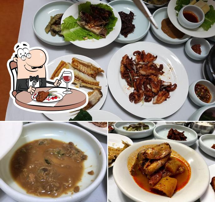 Daewon Sikdang, Suncheon-si - Restaurant menu, prices and reviews