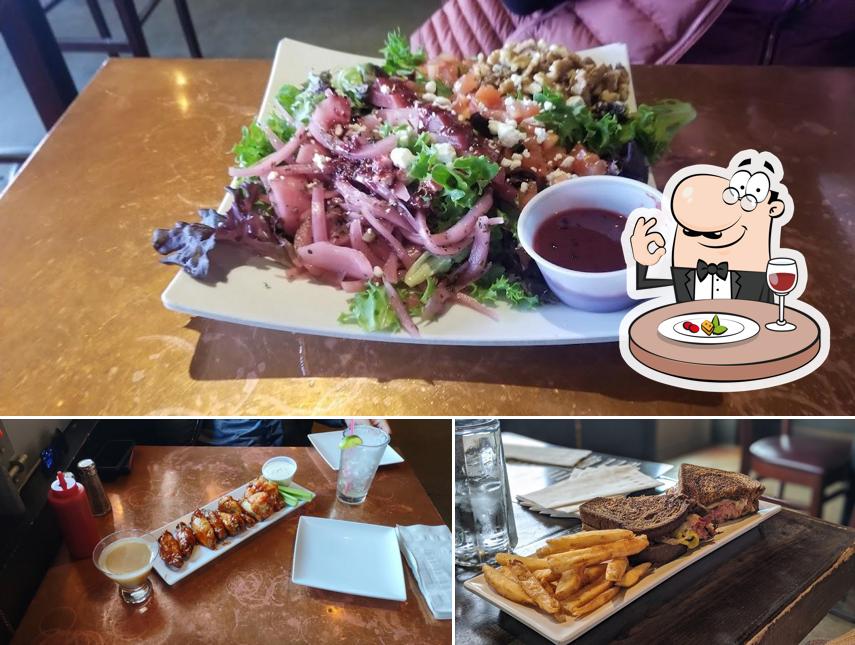 Whiskey Gulch, Port Orchard - Restaurant menu, prices and reviews