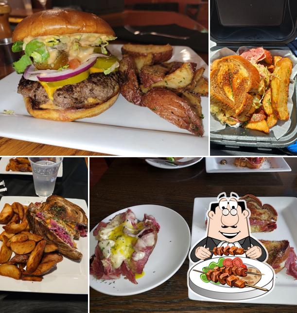 Red Shamrock Ltd. - Norwalk, OH, Norwalk - Restaurant menu, prices and ...
