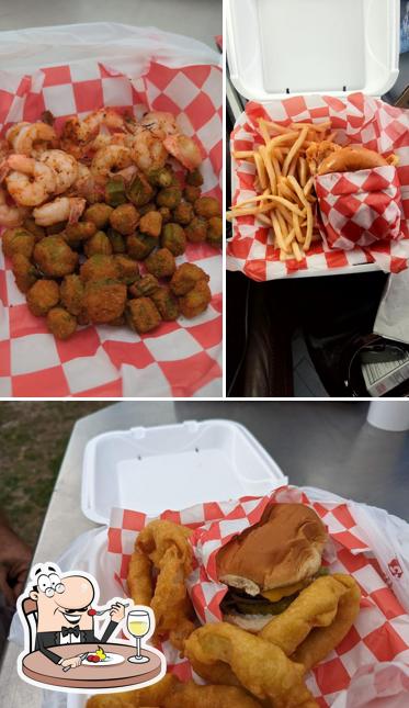 Chompers Diner, High Springs - Restaurant menu, prices and reviews