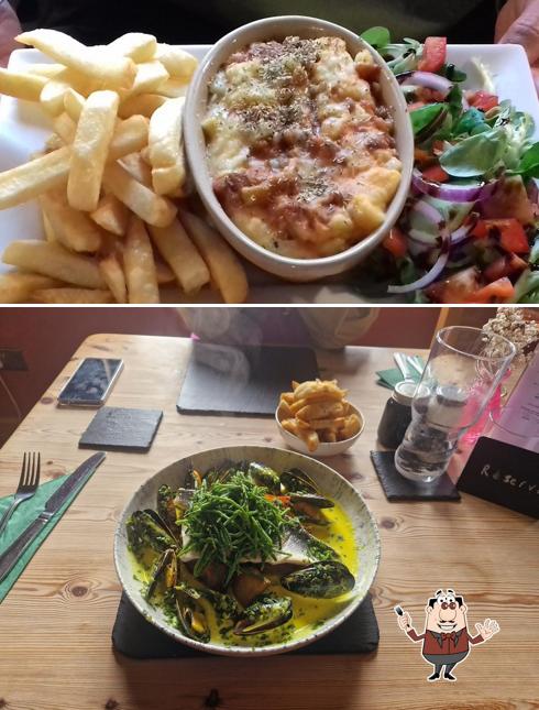The Brook Inn, Saint Ishmaels - Restaurant menu, prices and reviews