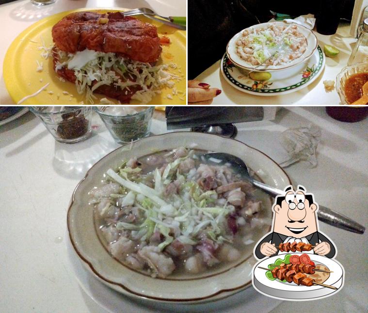 Cenaduría Doña Chela, Morelia - Menú del restaurante, precios y reseñas