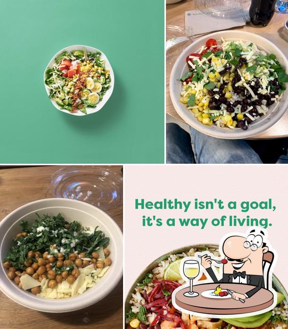 Freshii, Toronto, Wellesley - Restaurant menu, prices and reviews