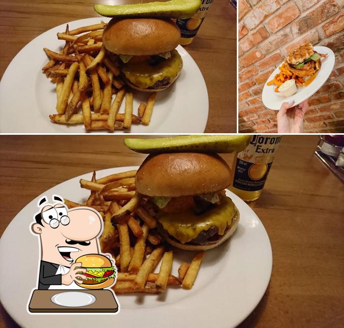 Five Bridges Bar & Grill, Riverview - Restaurant menu, prices and reviews