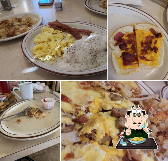 Alexis CAFE, Phoenix - Restaurant menu, prices and reviews