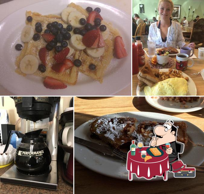 The Firefly Diner, Kittery - Restaurant menu, prices and reviews