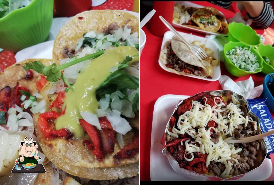 TAQUERIA LA SILLA, Monterrey, Estación de Eloy Cavazos (Metrorrey ...