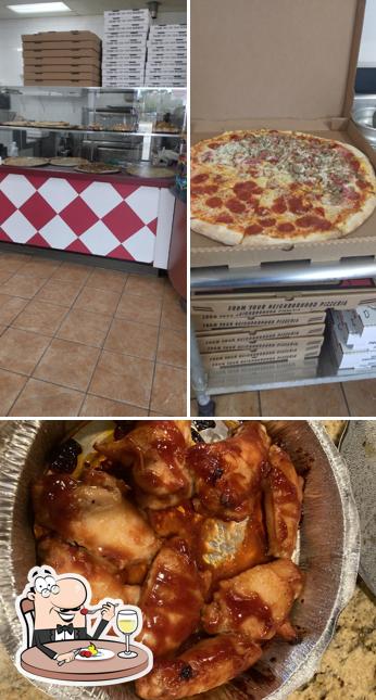Top 5 restaurants with seafood pizza in Cocoa, october 2025 ...