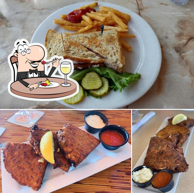 The Cove Waterfront Restaurant and Tiki Bar, Deerfield Beach ...