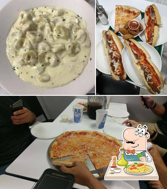 Strasburg Pizza, Strasburg - Restaurant menu, prices and reviews
