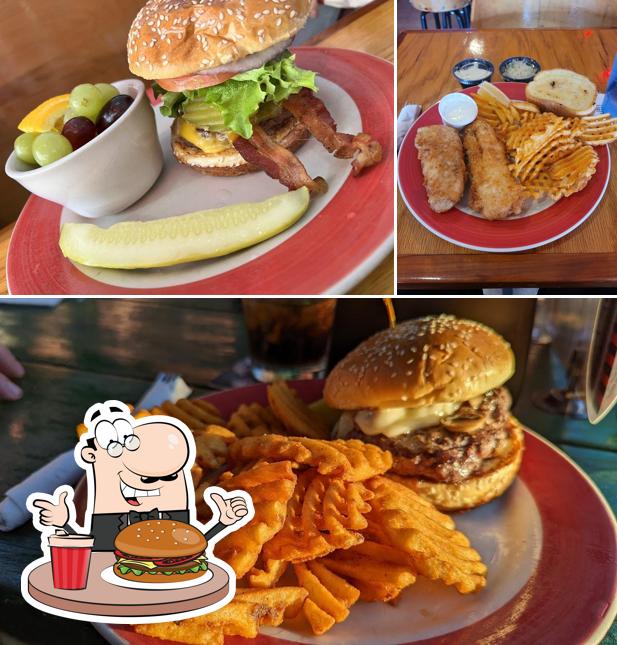 Mid Town Pub, Middleton - Restaurant menu, prices and reviews