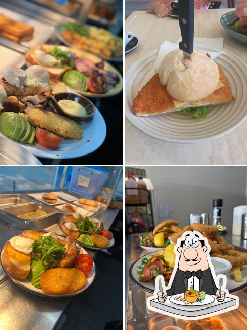 Top 5 restaurants with hot dogs in Hastings, Victoria, january 2026 ...