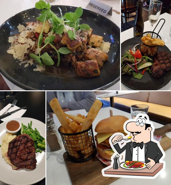 General Roberts Hotel, New Lambton - Restaurant menu, prices and reviews