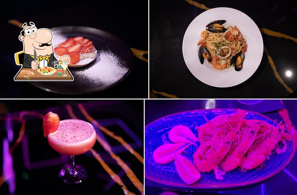 W Lounge, South Croydon - Restaurant menu, prices and reviews