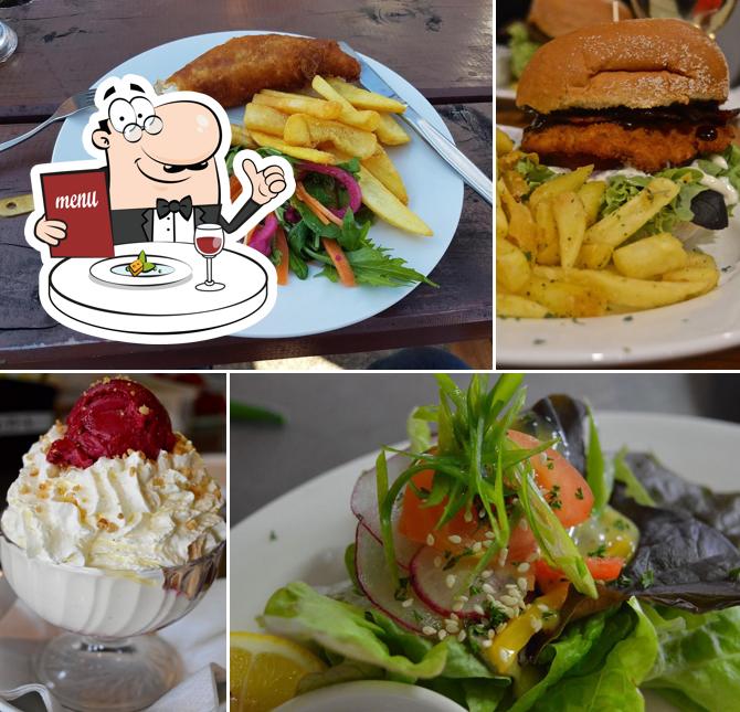 Top 5 restaurants with chicken in Reefton, november 2025 - Restaurant Guru
