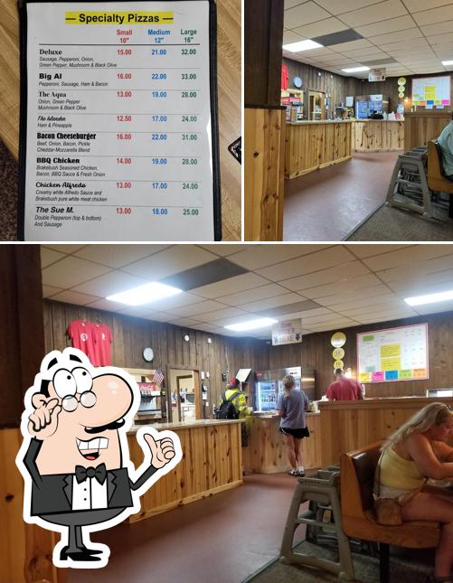 Alexander's Pizza, Minocqua - Restaurant menu, prices and reviews