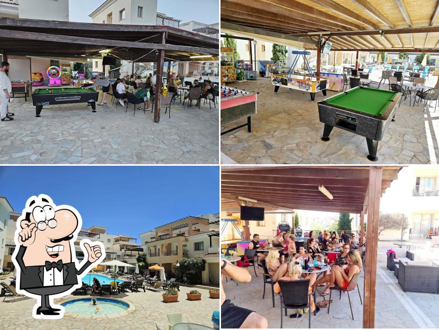 Oracle pool bar, Paphos - Restaurant menu, prices and reviews