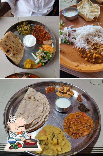 Sri Veerabhadreshwar lingayat khanavali, Badami - Restaurant menu ...