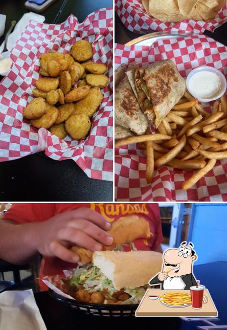 Goofy Goose Lakeside Bar & Grill, Kimberling City - Restaurant menu ...
