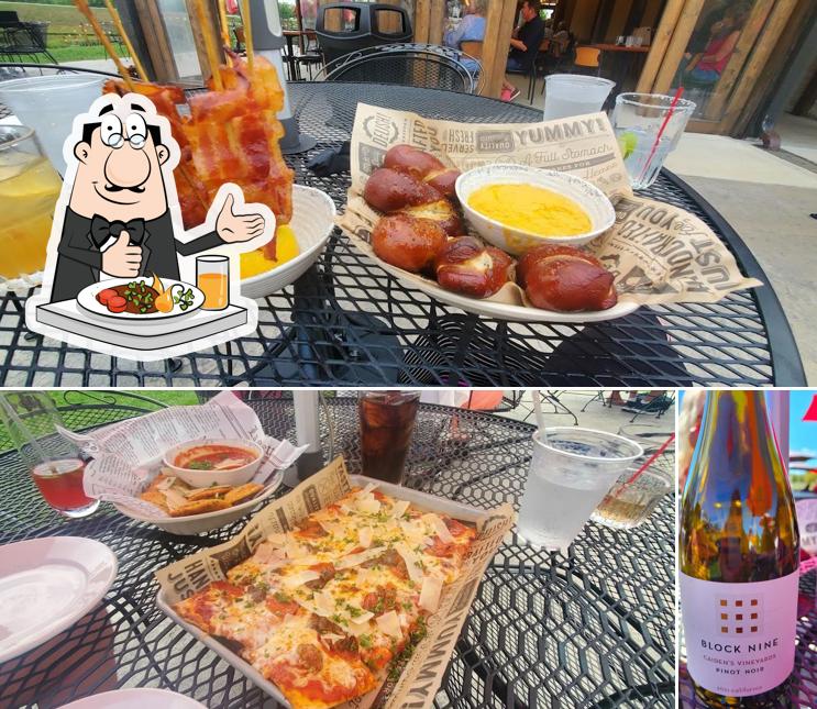 Piazza Messina, Cottleville - Restaurant menu, prices and reviews