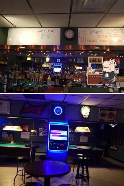 Recovery Room Bar, Cleveland - Restaurant menu, prices and reviews