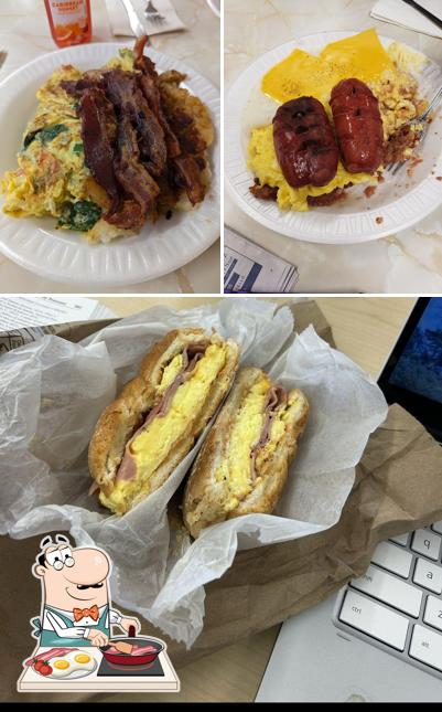Broadway Coffee Shop, Newburgh - Restaurant menu, prices and reviews