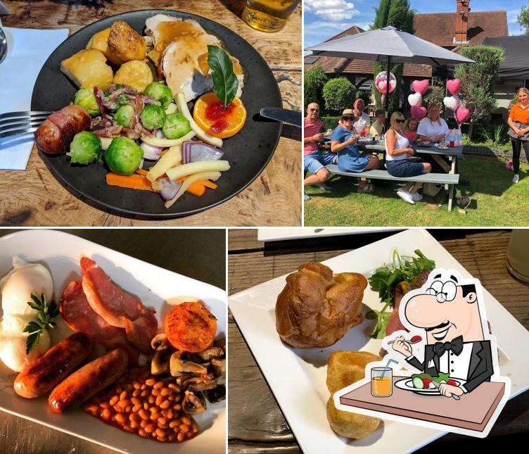 Half Moon, Windlesham - Restaurant menu, prices and reviews