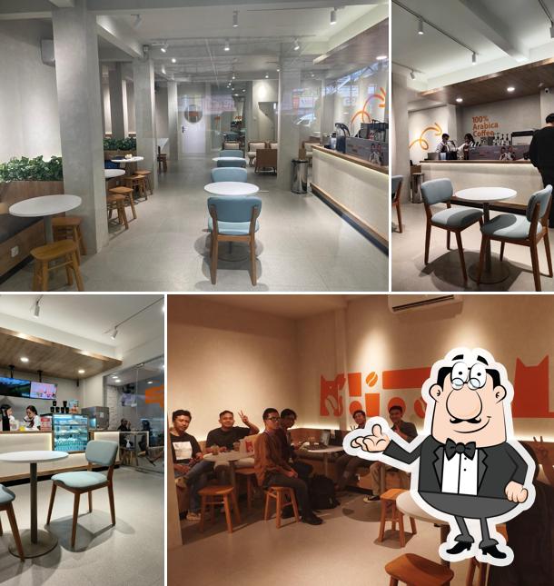 TOMORO COFFEE - Dipati Ukur, Bandung - Restaurant menu, prices and reviews
