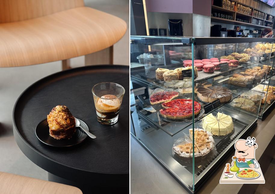LOT61 Amsterdam Centraal Station, Amsterdam - Restaurant menu, prices ...