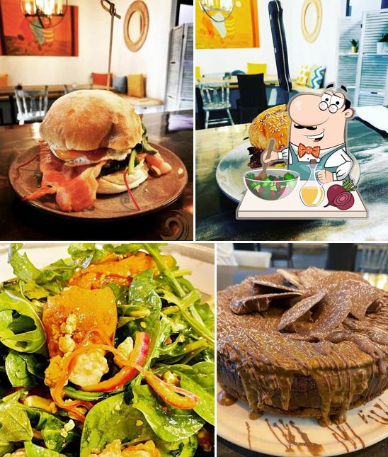 The Lakes Edge Cafe, Berkeley Vale - Restaurant menu, prices and reviews