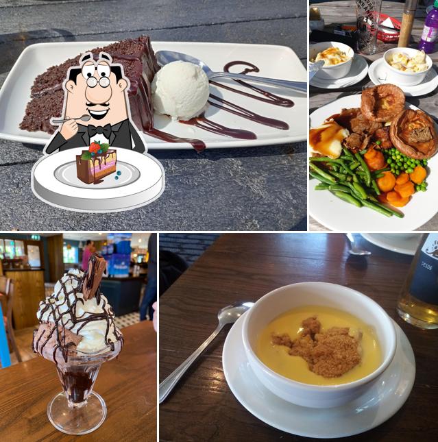 Queen Of Hearts, Runcorn - Restaurant menu, prices and reviews