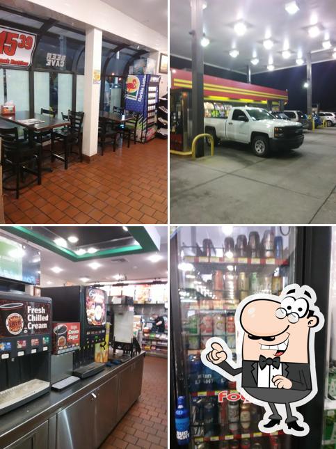 Dodge's Southern Style, Dunedin - Restaurant menu, prices and reviews