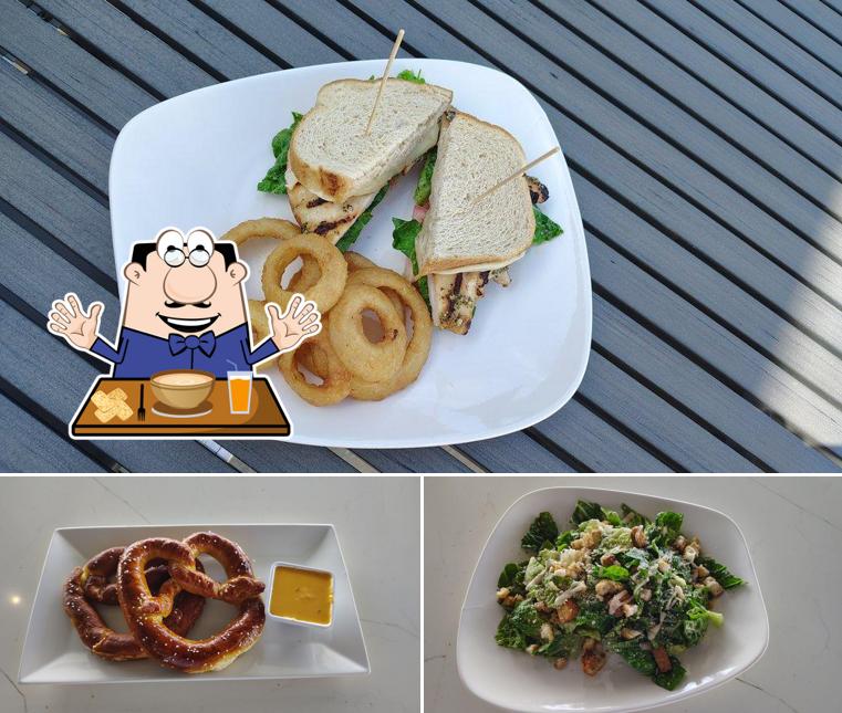 Runway Rooftop Bar & Grill, Melbourne - Restaurant menu, prices and reviews